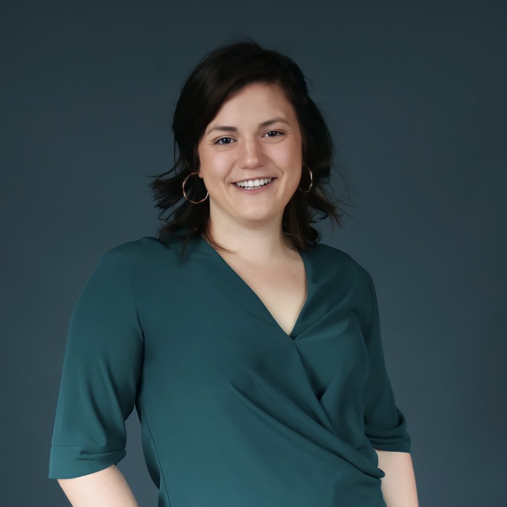 Laura Major, REALTOR® - CENTURY 21 Signature Real Estate